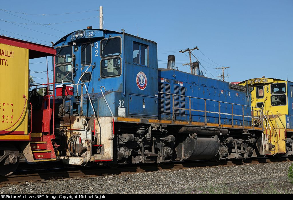 URR 32